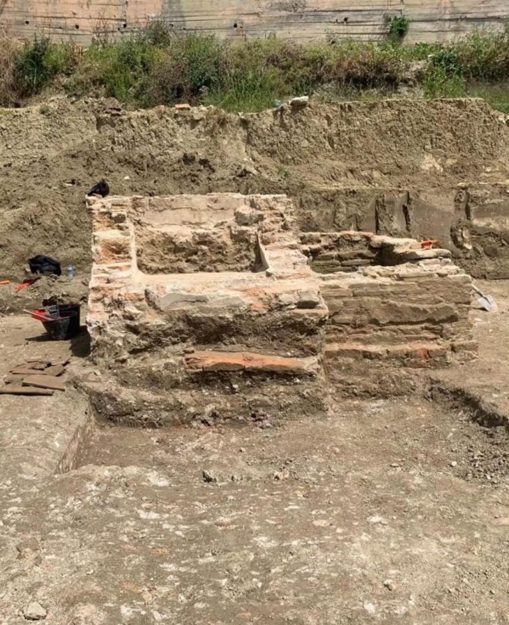 First of its kind 1600-year-old indoor swimming pool unearthed in ...