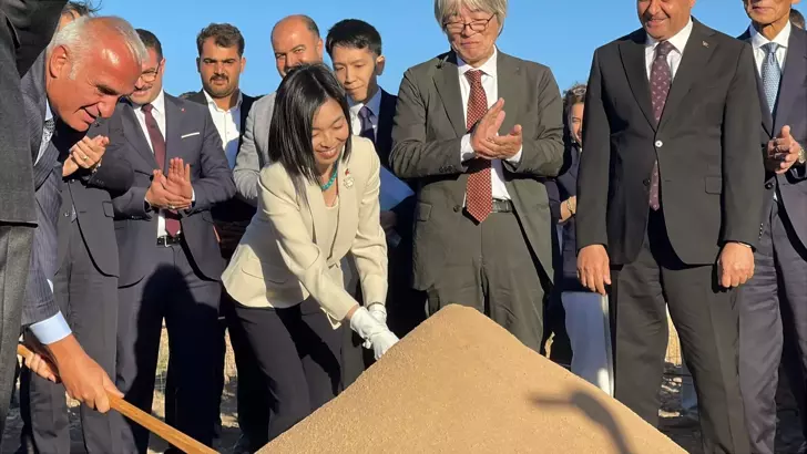 Japanese Princess Akiko Launches Excavations at Ayanlar Höyük: Türkiye ...